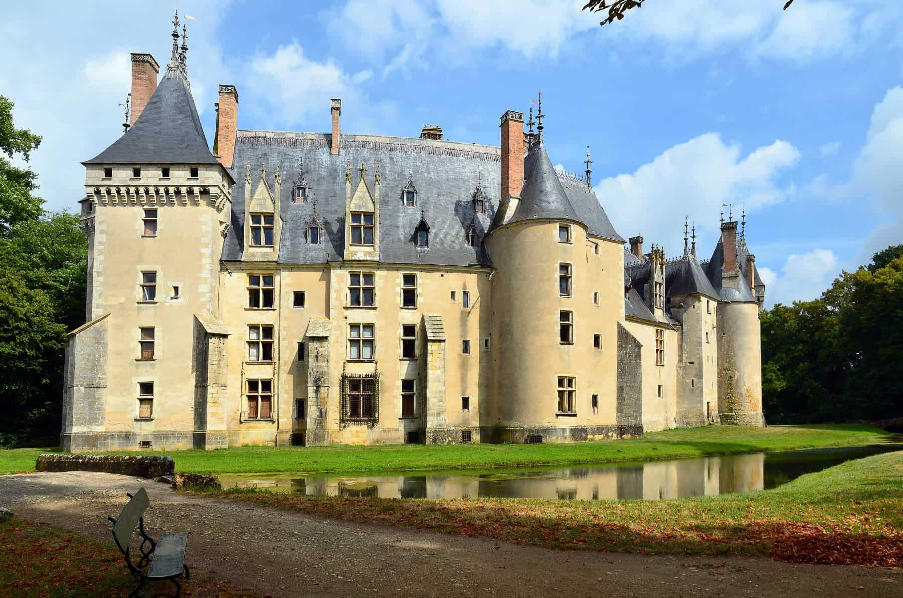 6 châteaux et jardins à découvrir entre Nevers et Bourges | Val de Loire